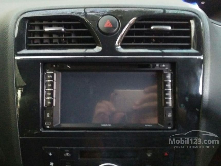 Jual Mobil Nissan Serena 2014 Panoramic Autech 2.0 di DKI Jakarta ...