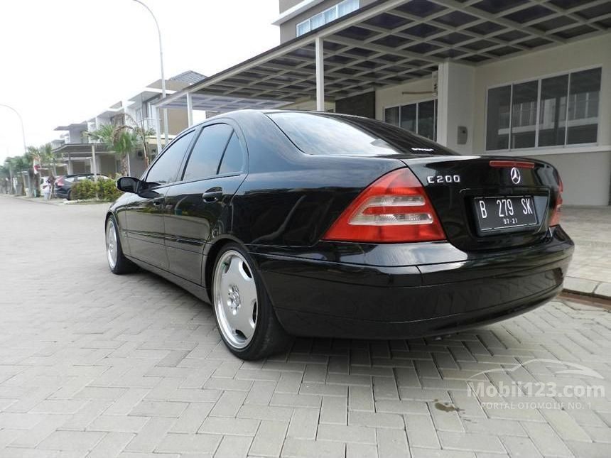 Jual Mobil Mercedes-Benz C200 2001 Classic 2.0 di DKI Jakarta Automatic ...
