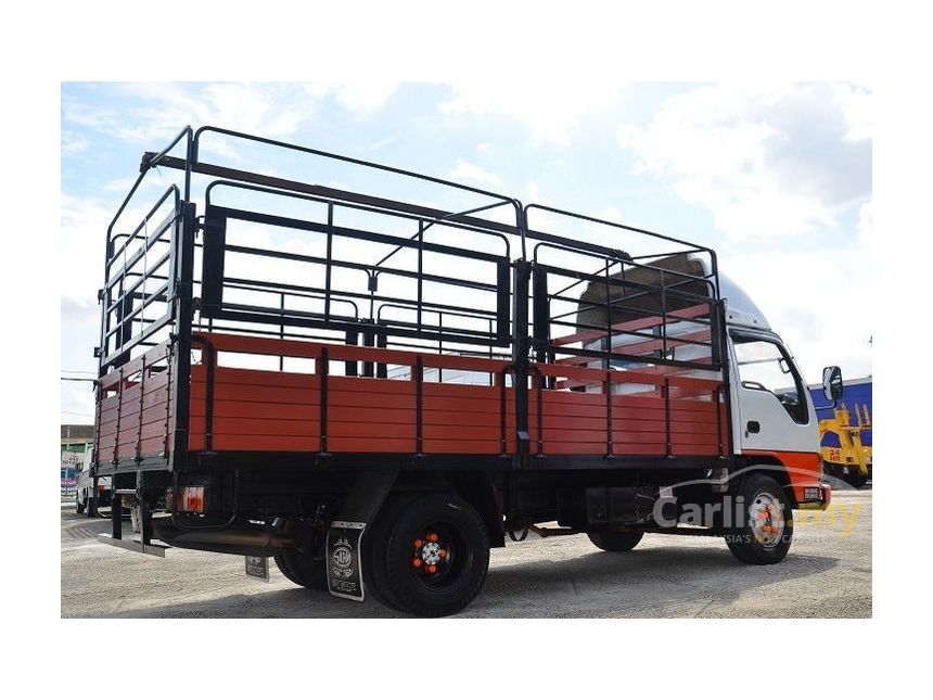 Used 3 Ton Hicom Perkasa MTB150DX Wooden Kargo Body with Steel Railing ...