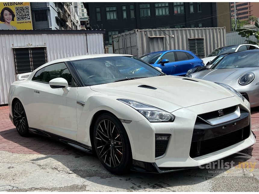 Recon GTR R35 2020 Nissan GT-R R35 Pure Edition Mileage 13k - Carlist.my