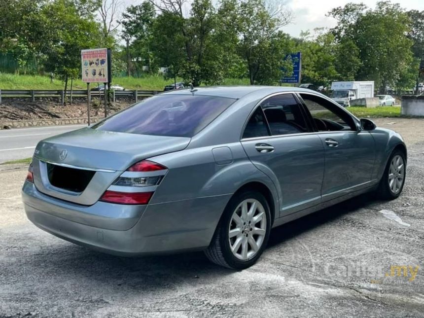 Mercedes-Benz S350 2006 3.5 in Johor Automatic Sedan Grey for RM 27,800 - 7984966 - Carlist.my
