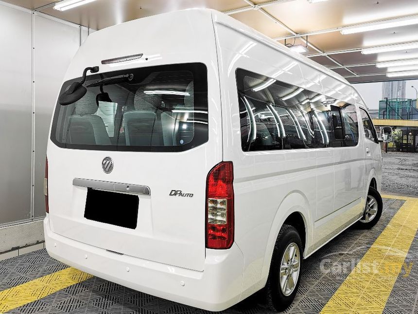 Used Foton VIEW CS2 HIGH ROOF 2.8 WINDOW VAN 15 SEATS WARRANTY - Carlist.my