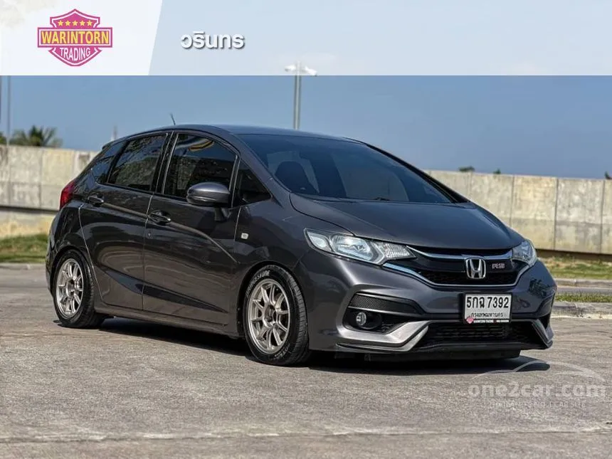 2015 Honda Jazz 1.5 (ปี 14-22) S i-VTEC Hatchback for sale on One2car