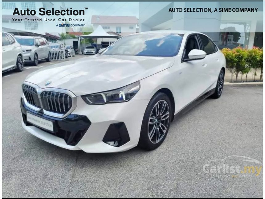 Used 2025 BMW 520i 2.0 M Sport Sedan - Carlist.my