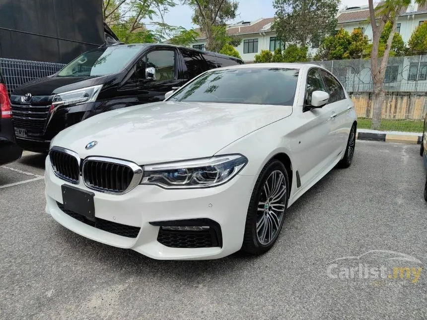 Recon 2018 BMW 523I M-SPORT G30 2.0 TWINPOWER TURBO FREE 5 YEARS WARRANTY - Carlist.my