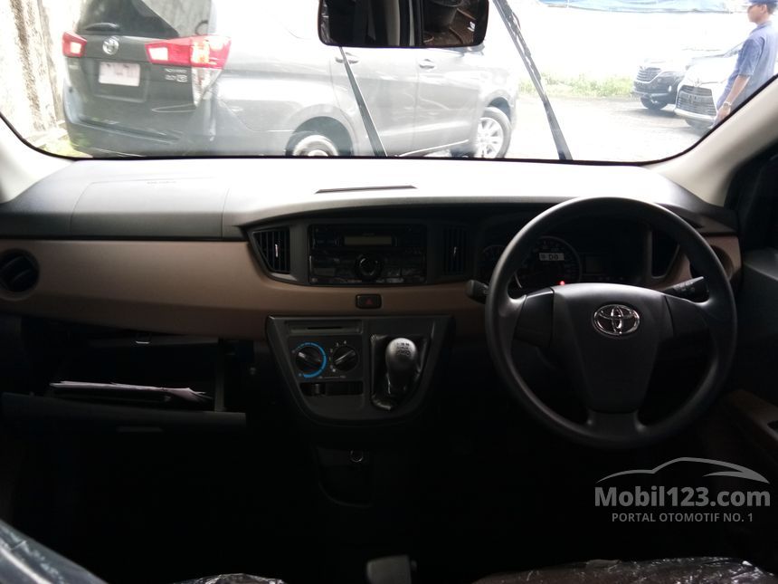 Jual Mobil Toyota Calya 2018 E 1.2 di Jawa Barat Manual MPV Silver Rp ...