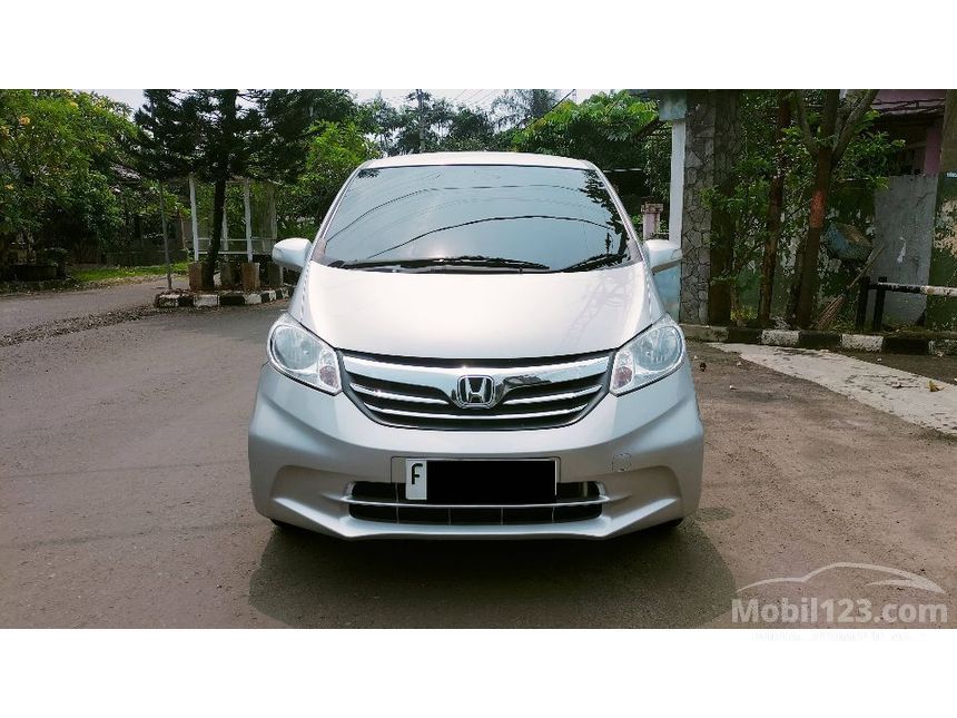 Jual Mobil Honda Freed 2013 S 1.5 di Jawa Barat Automatic MPV Abu-abu Rp 149.000.000 - 15864876 ...