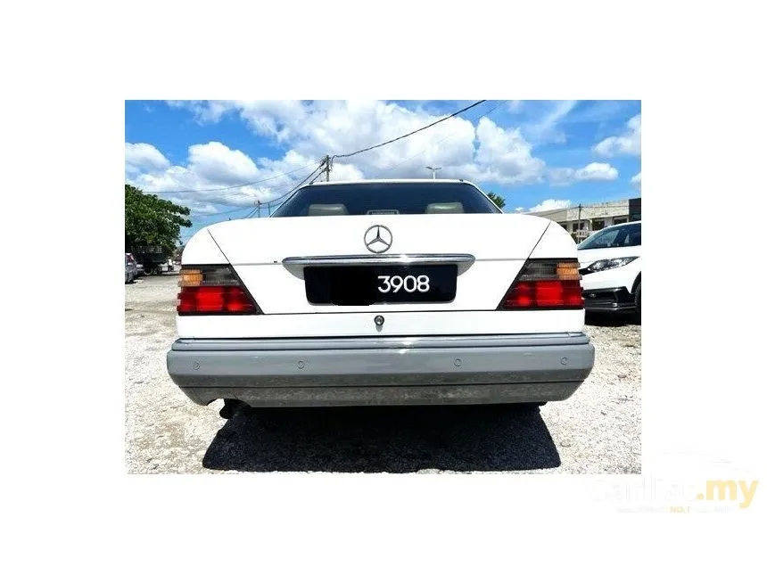 Used 90/1994 Mercedes-Benz 230E 2.3 Sedan W124 MASTERPIECE ***3908 ...