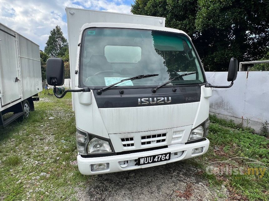 Used 2010 Isuzu NKR 2.8 Lorry - Carlist.my