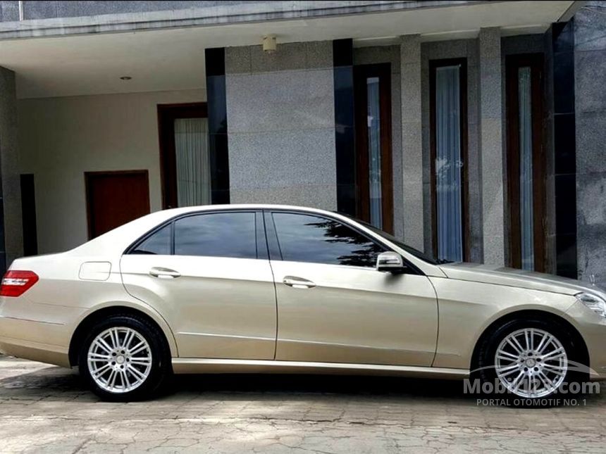 Jual Mobil Mercedes-Benz E300 2009 Avantgarde AMG 3.0 di DKI Jakarta ...