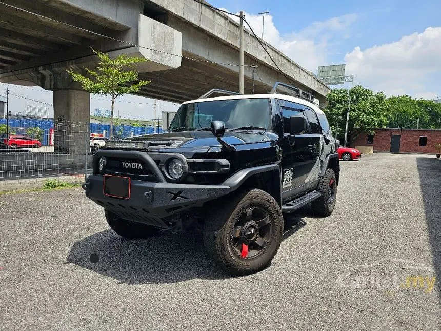 Used 2016 / 2021 Toyota FJ Cruiser 4.0 - Red Leather Cover Seats/ Big ...