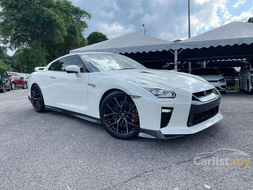 Recon 2020 - 19 - 18 Nissan GT-R Pure - Premium - Black Edition ...