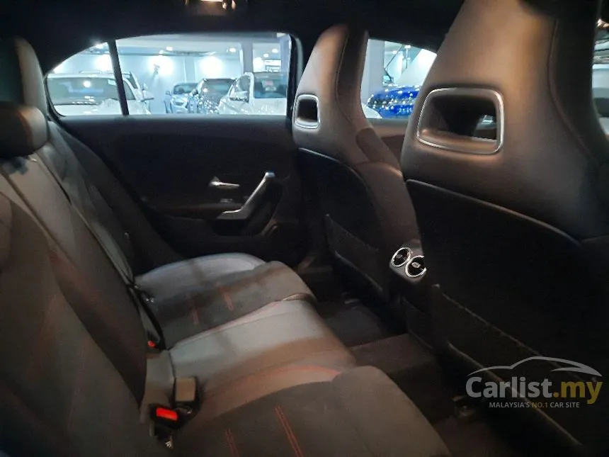 Recon 2018 Mercedes-Benz A250 2.0 AMG Hatchback Unregister ** Leather Seat With Alcantara ...