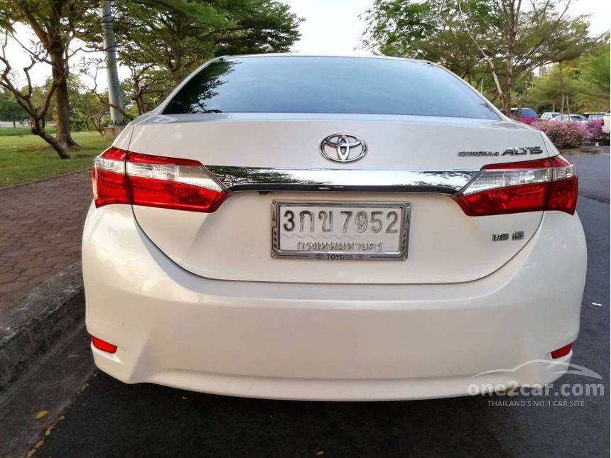 Toyota Corolla Altis 2014 V 1.8 in กรุงเทพและปริมณฑล Automatic Sedan สี ...