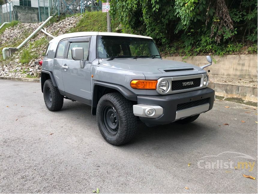 Recon 2016 NARDO GREY JAPAN HUMMER Toyota FJ Cruiser 4.0 V6 UNREG ...