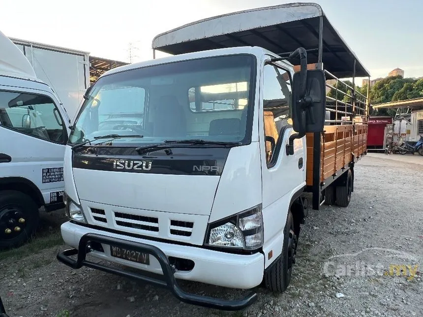 Used 2015 Isuzu N-series 4.3 NPR Lorry - Carlist.my