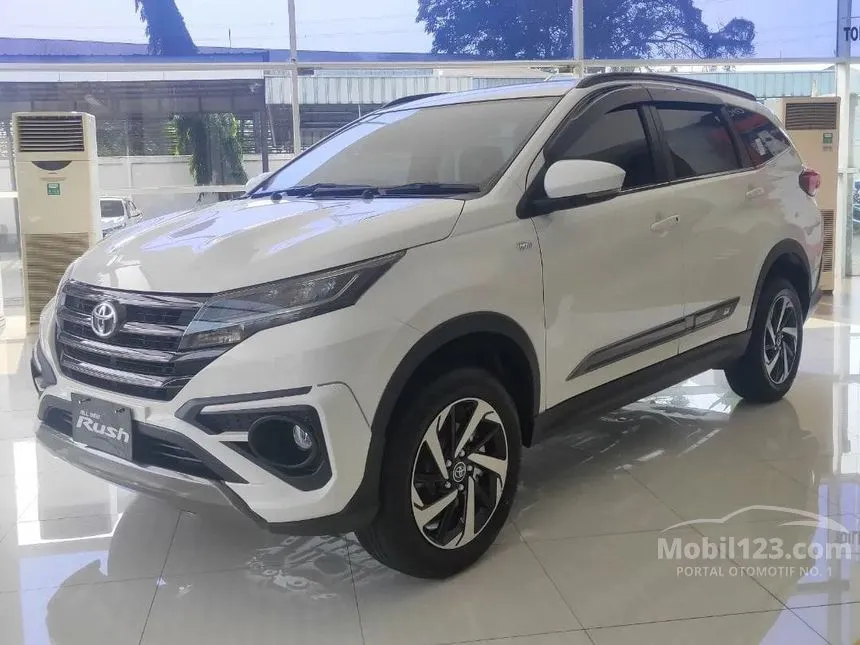 Jual Mobil Toyota Rush 2022 S GR Sport 1.5 di Banten Automatic SUV Putih Rp 268.200.000 ...