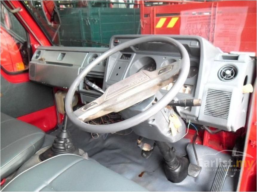 Used 1994 - Toyota Dyna Hi-Ace LH80R-MDB3 - Carlist.my