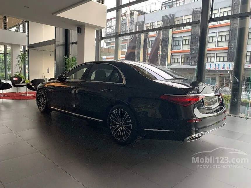 Jual Mobil Mercedes-Benz S450 L 2022 3.0 di Jawa Timur Automatic Sedan ...