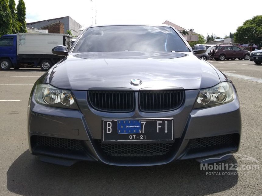 Jual Mobil BMW 320i 2005 E90 2.0 di DKI Jakarta Automatic Sedan Abu-abu Rp 145.000.000 - 5553207 ...