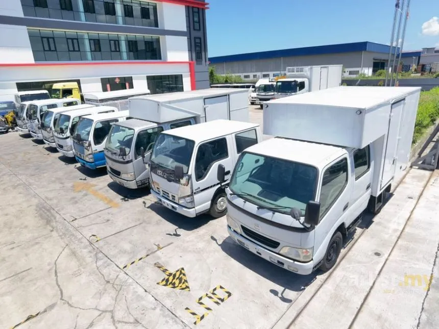 Recon Toyota dyna double /Isuzu double cab lorry /Hino Crew cab Truck ...