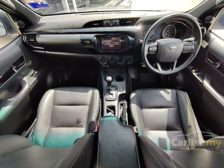Used 2019 Toyota Hilux 2.4 L-Edition Pickup Truck [ONE OWNER][FULL ...