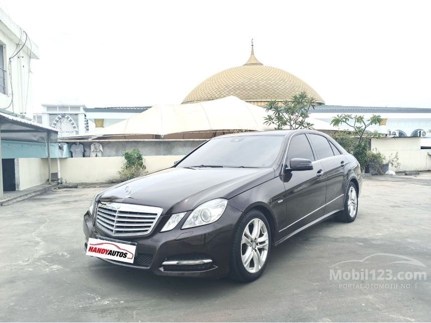 Jual Mobil Mercedes-Benz E250 2011 Avantgarde CGI 1.8 di Jawa Barat ...
