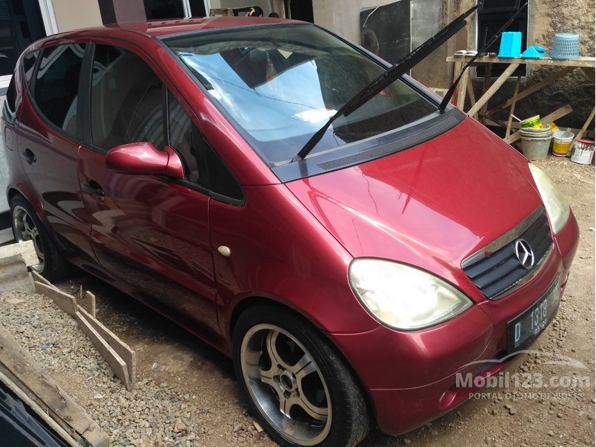 Jual Mobil Mercedes-Benz A140 2000 Classic 1.4 di Jawa Barat Manual ...