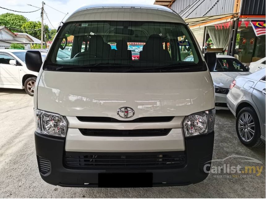 Used 2016 Toyota Hiace 2.5 Window Van - Condition Like New - Fast Loan ...