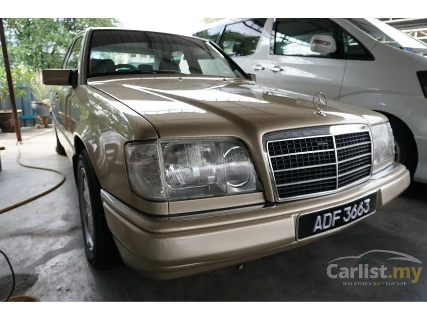 Used 1990 Mercedes-Benz E220 2.2 Sedan (A) - Carlist.my