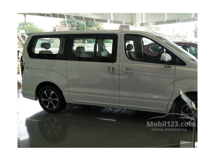 Jual Mobil Hyundai H-1 2020 XG 2.5 di DKI Jakarta Automatic MPV Putih ...