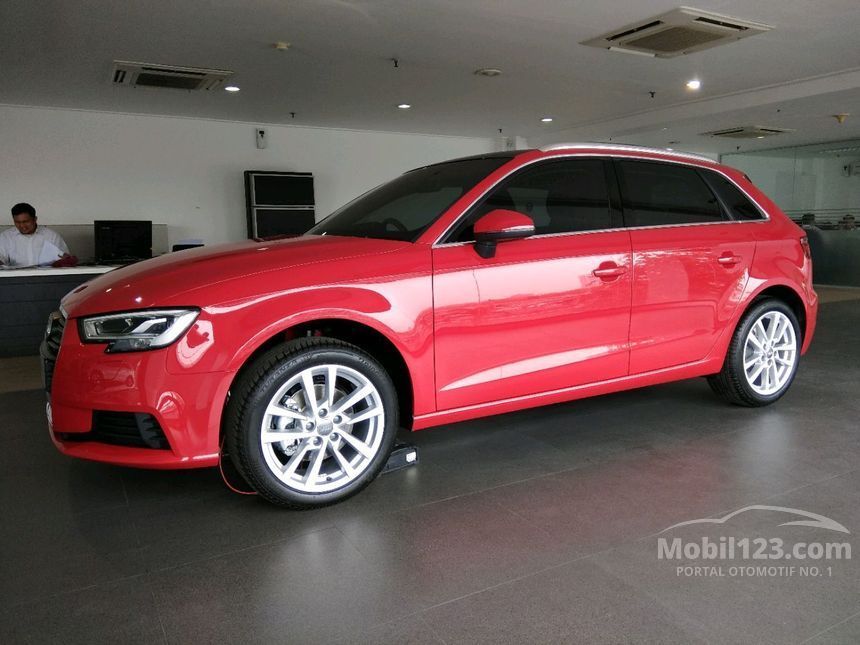Jual Mobil Audi Q3 2017 1.4 TFSI 1.4 di DKI Jakarta Automatic SUV Merah ...