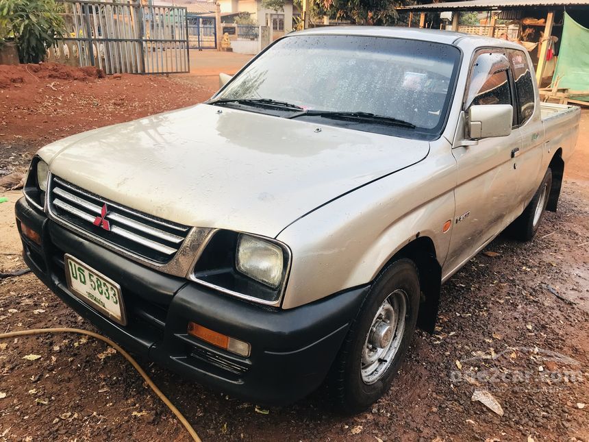 Mitsubishi Strada 1996 GL 2.5 in ภาคอีสาน Manual Pickup สีครีม for ...