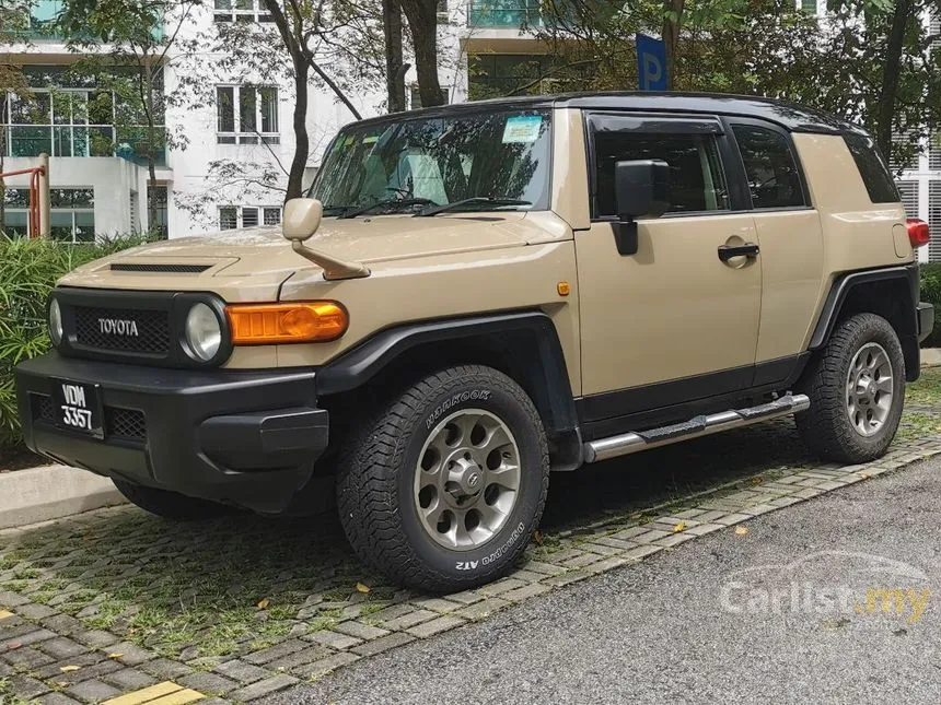 Used 2011 Toyota FJ Cruiser 4.0 SUV - Carlist.my