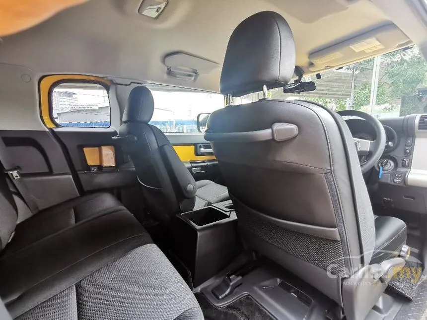 Recon 2018 Toyota FJ Cruiser 4.0 Unreg - Half Leather Seats/ Color Pack ...