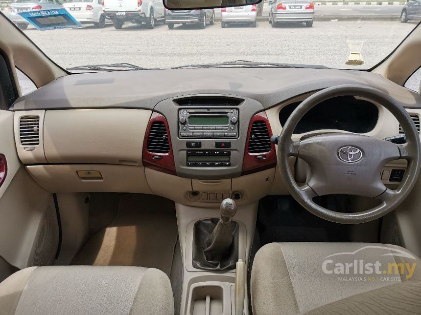 Toyota Innova 2006 G 2.0 in Penang Manual MPV Gold for RM 24,500 ...
