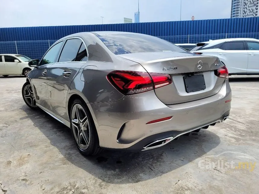 Recon 2019 Mercedes-Benz A250 2.0 AMG Sedan Panoramic Roof Keyless JP Unreg - Carlist.my
