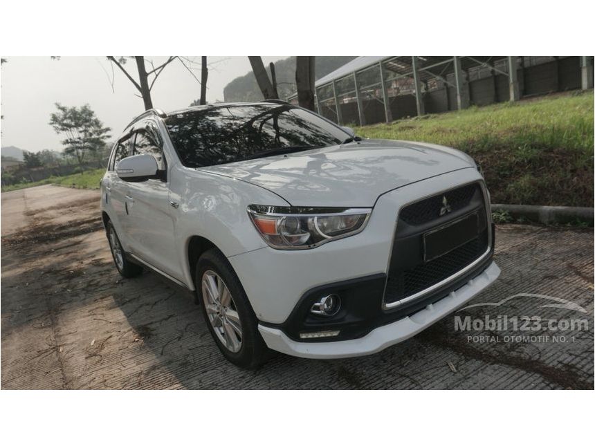 Jual Mobil Mitsubishi Outlander Sport 2013 PX 2.0 di Jawa Barat ...