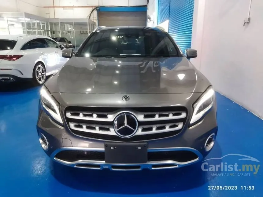 Recon PREMIUM CAR -2018 Mercedes-Benz GLA220 2.0 4MATIC SUV - Carlist.my