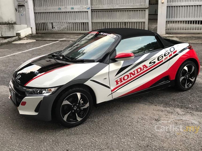 Honda S660 2015 0.7 in Kuala Lumpur Automatic Coupe Red for RM 153,800 - 3880257 - Carlist.my