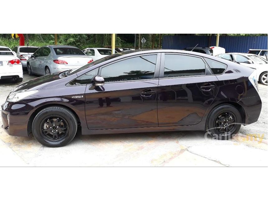 Toyota Prius 2015 Hybrid Luxury 1.8 in Selangor Automatic Hatchback ...
