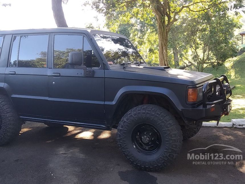 Jual Mobil Chevrolet Trooper 1988 2.2 MT 2.2 di Jawa Barat Manual SUV ...