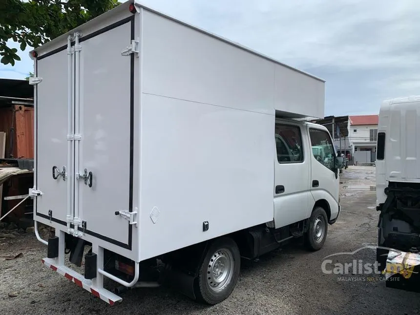 Recon Toyota dyna double cab Luton box van /Isuzu double cab Luton box ...