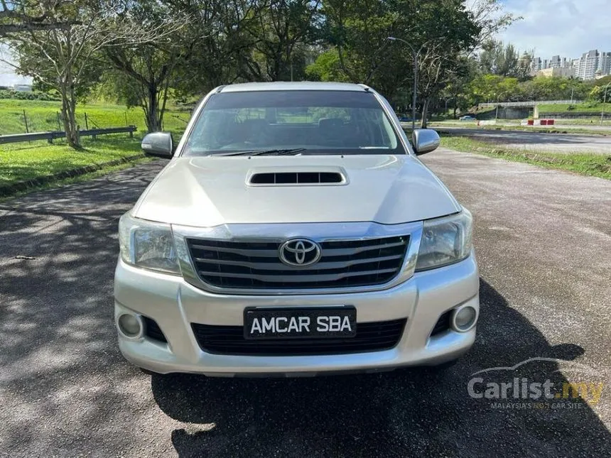 Used Toyota Hilux 3.0 G VNT FACELIFT (AT) 4X4 1 OWNER TIPTOP CONDITION ...