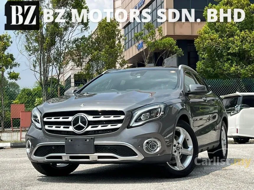 Recon 2019 Mercedes-Benz GLA220 Panoramic roof 4MATIC SUV 2.0 (A) JAPAN SPEC - Carlist.my