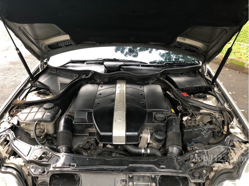 Jual Mobil Mercedes-Benz C320 2001 Avantgarde 3.2 di Banten Automatic ...