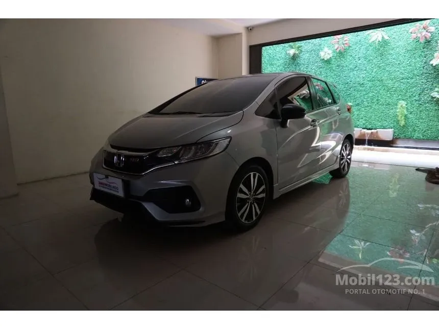 Jual Mobil Honda Jazz 2017 RS 1.5 di Jawa Barat Automatic Hatchback Abu-abu Rp 210.000.000 ...