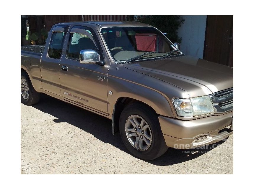 Toyota Hilux Tiger 2004 EXTRACAB E 2.5 เกียร์ธรรมดา สีน้ำตาล | One2car ...