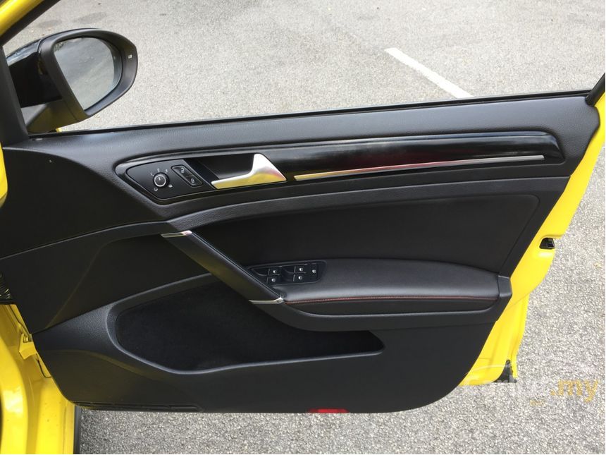 Volkswagen Golf 2015 GTi Pure 2.0 in Selangor Automatic Hatchback ...