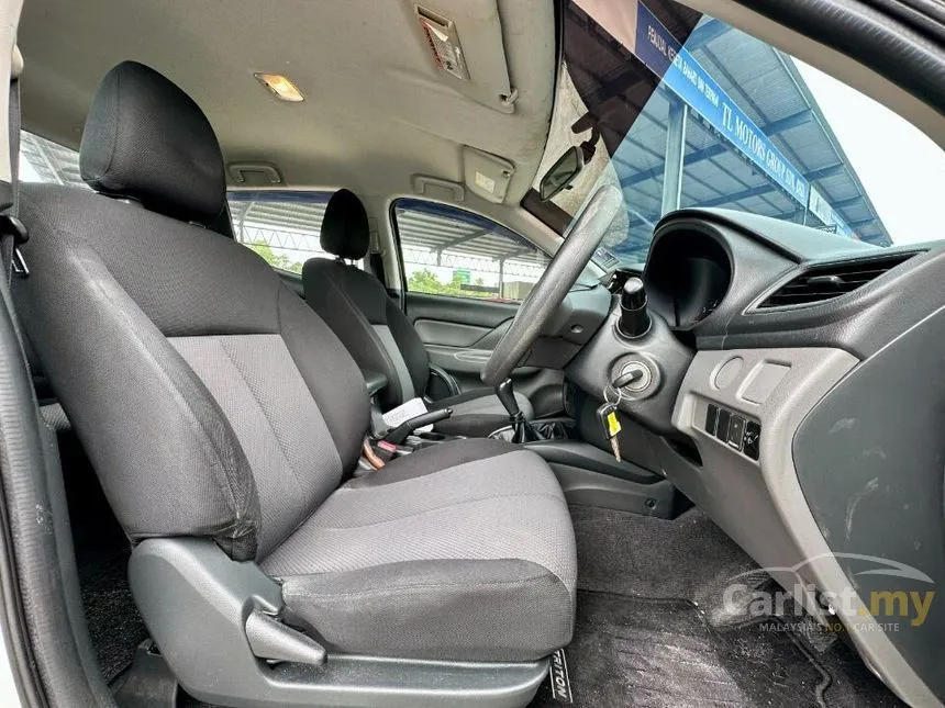 Used 2018 Mitsubishi Triton 2.5 Quest Pickup Truck DUIT MUKA TIDAK ...